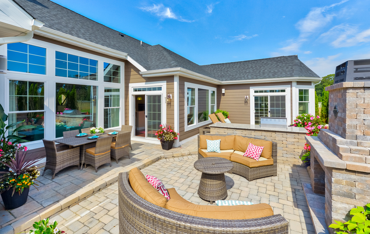 The Mayberry at Bayfront - Outdoor Living - Idea Gallery