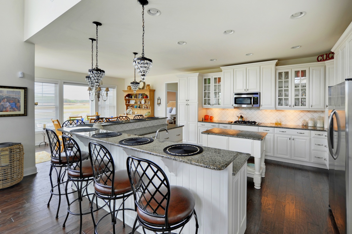 The Kingfisher at Senators - Kitchens - Idea Gallery