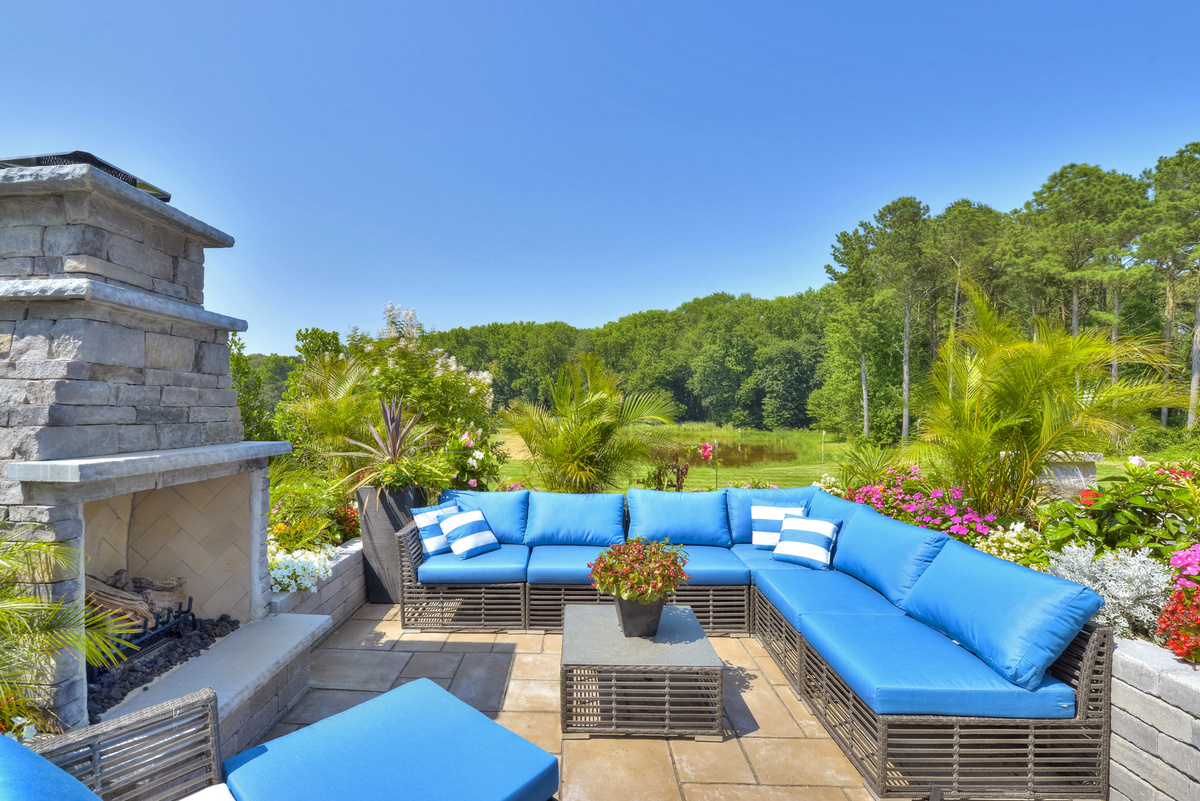 The Whimbrel at Saddle Ridge - Outdoor Living - Idea Gallery