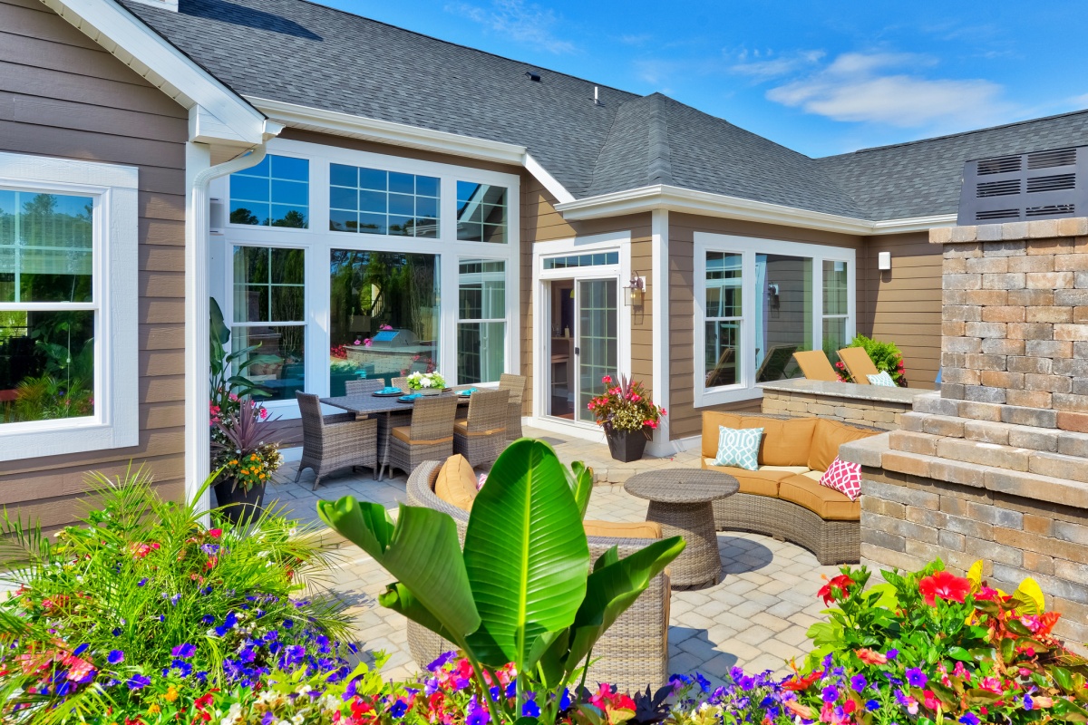 The Mayberry at Bayfront - Outdoor Living - Idea Gallery
