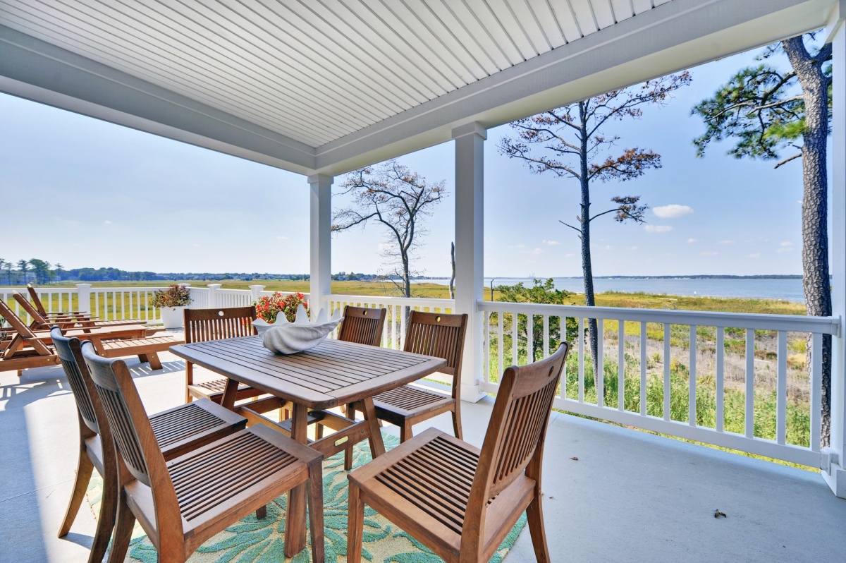 The Catalina at Ellis Point - Outdoor Living - Idea Gallery