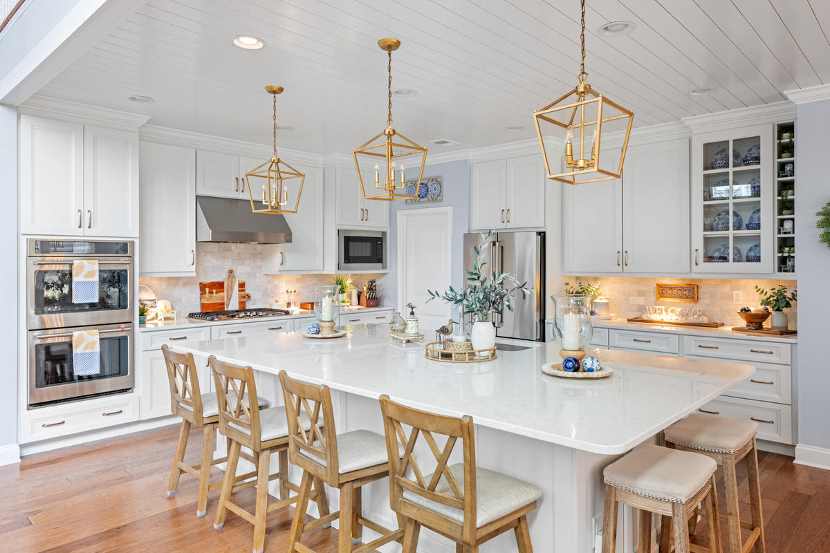 The Kingfisher at Senators - Kitchens - Idea Gallery